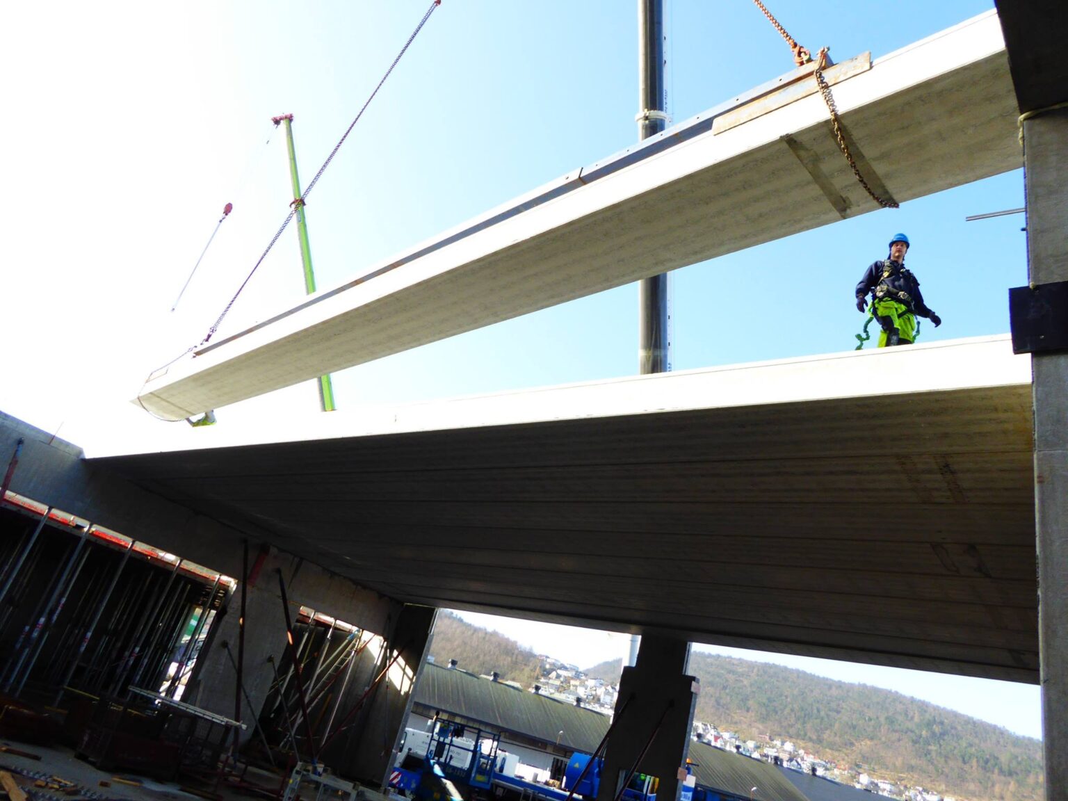 Hulldekke fra NOBI - Prefabrikkerte etasjeskillere - Hulldekker